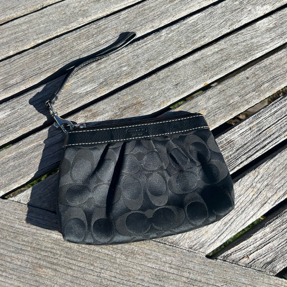 Coach | Bags | Coach Y2k Jacquard Signature Black Leather Trim Pleated ...